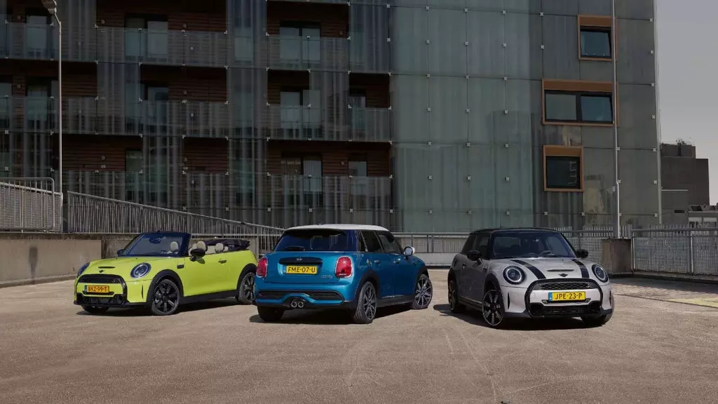 Produk Mini Cooper Indonesia - Type dan line up Mini Cooper